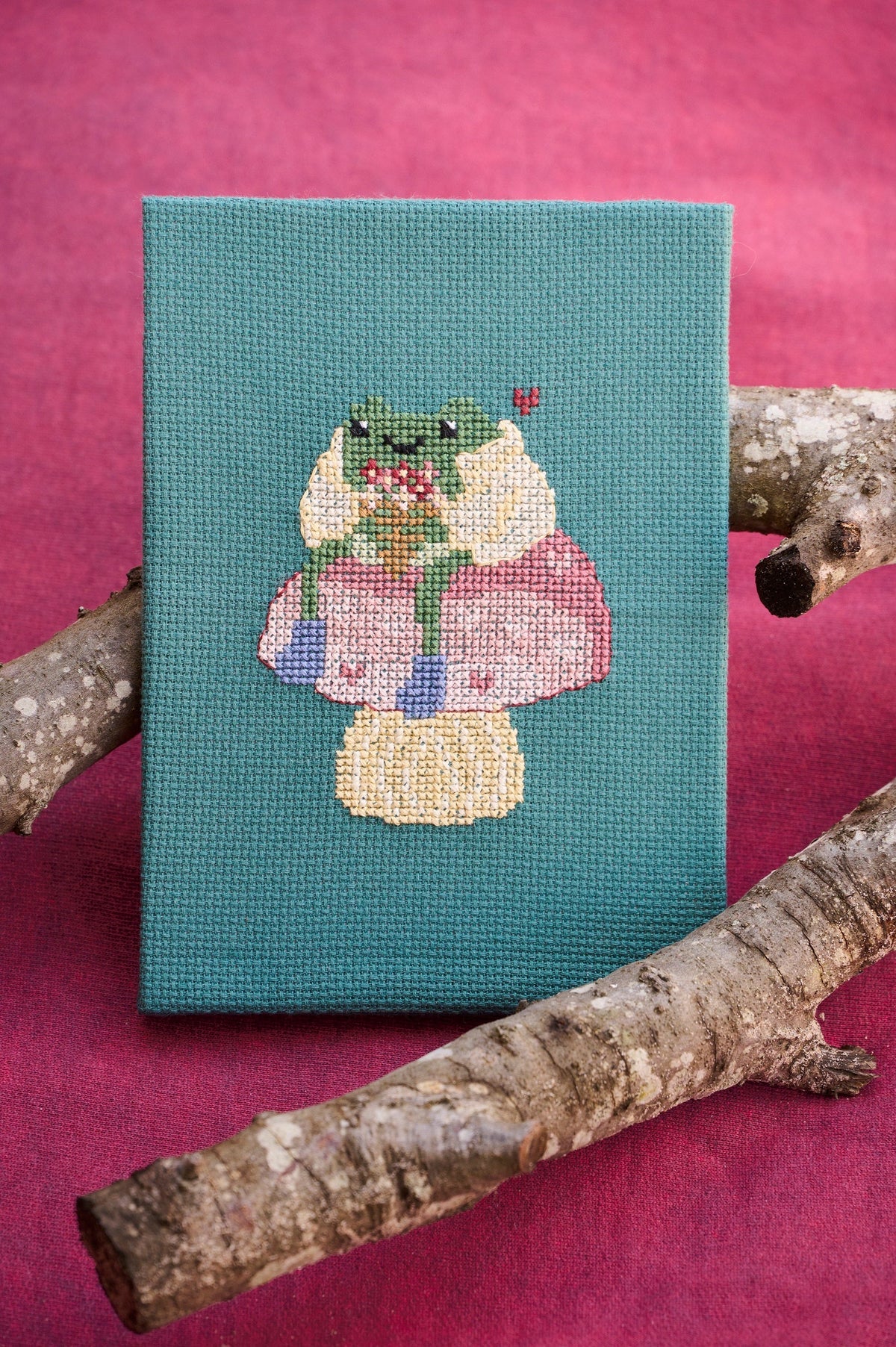 Bouquet Froggy - World on a String by Dara - Cross Stitch Pattern [Nee