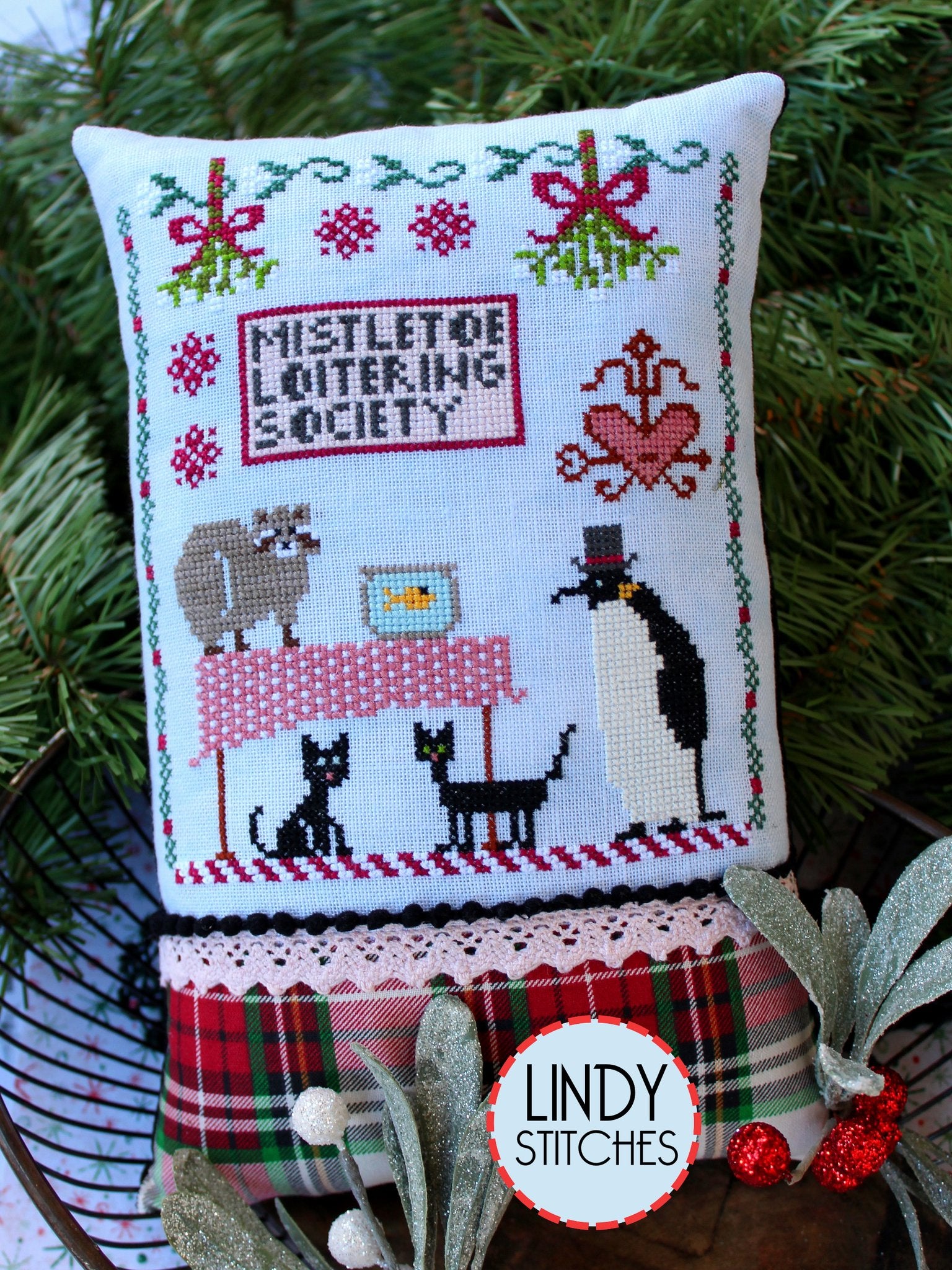 Mistletoe Loitering Society - Lindy Stitches - Cross Stitch Pattern ...